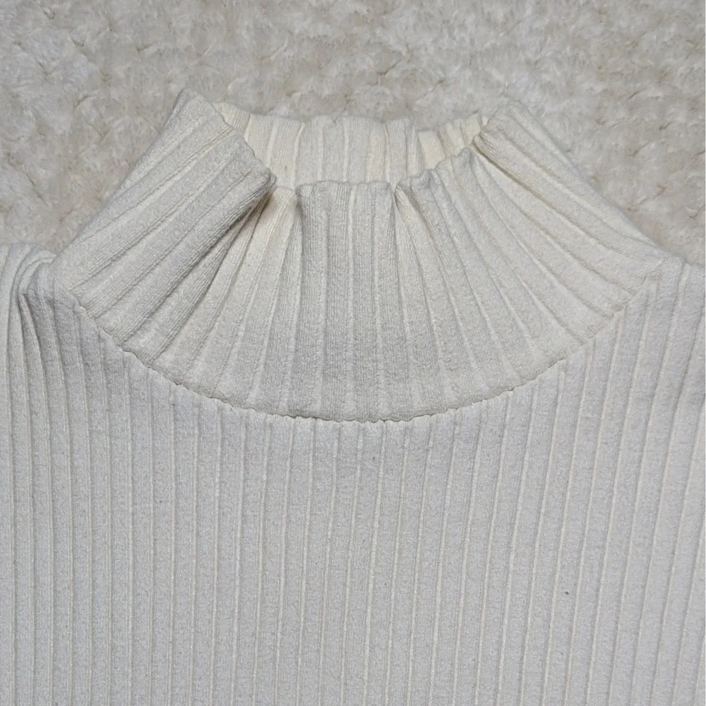 Express | Tops | Vintage Express Tricot Cream Ribbed Mock Neck Top Xs ...